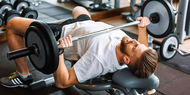 DICAS E ERROS COMUNS NO SUPINO – Ginásio LR Fitness